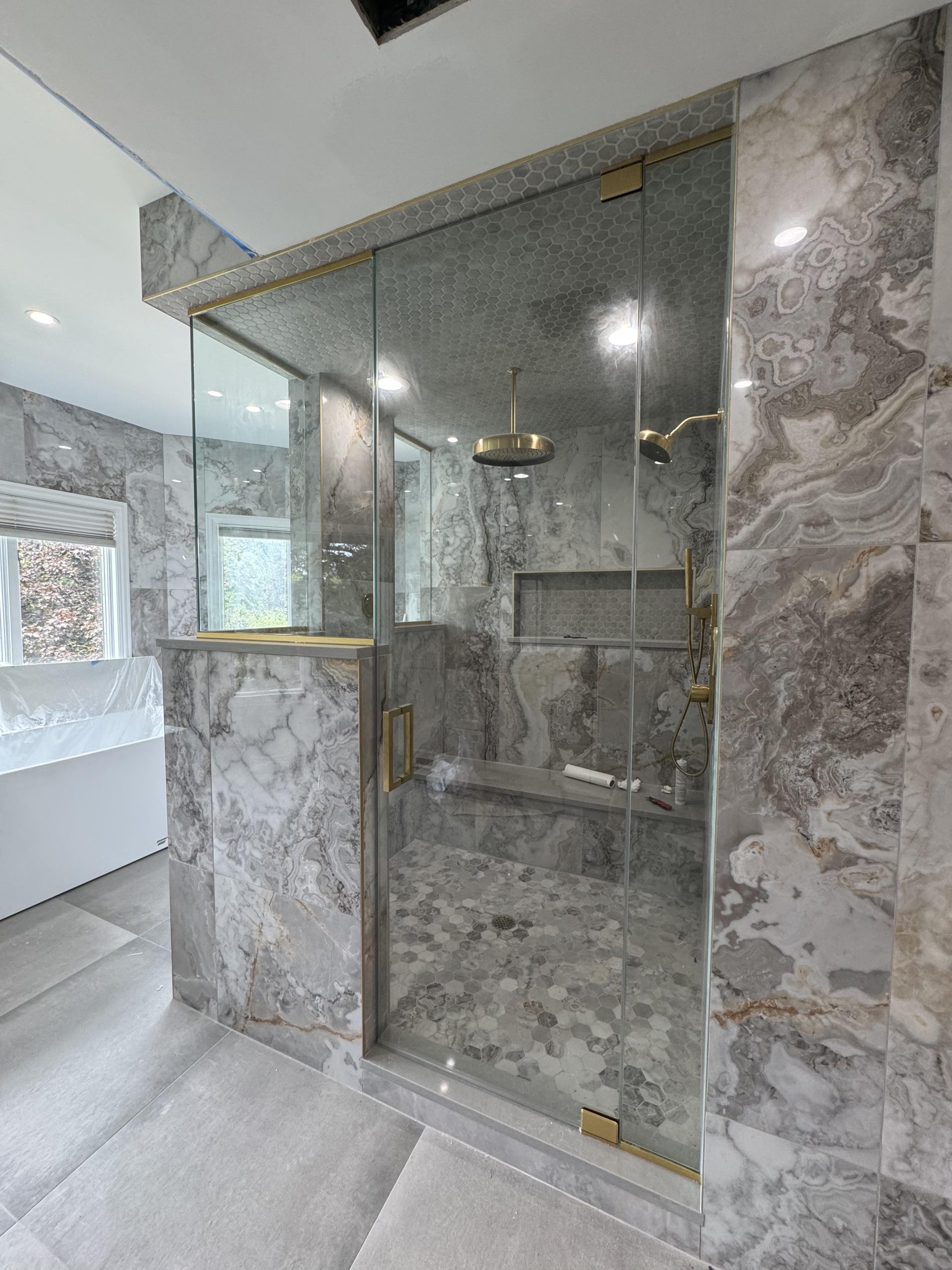 Showers Chicago | by Glass Innovation